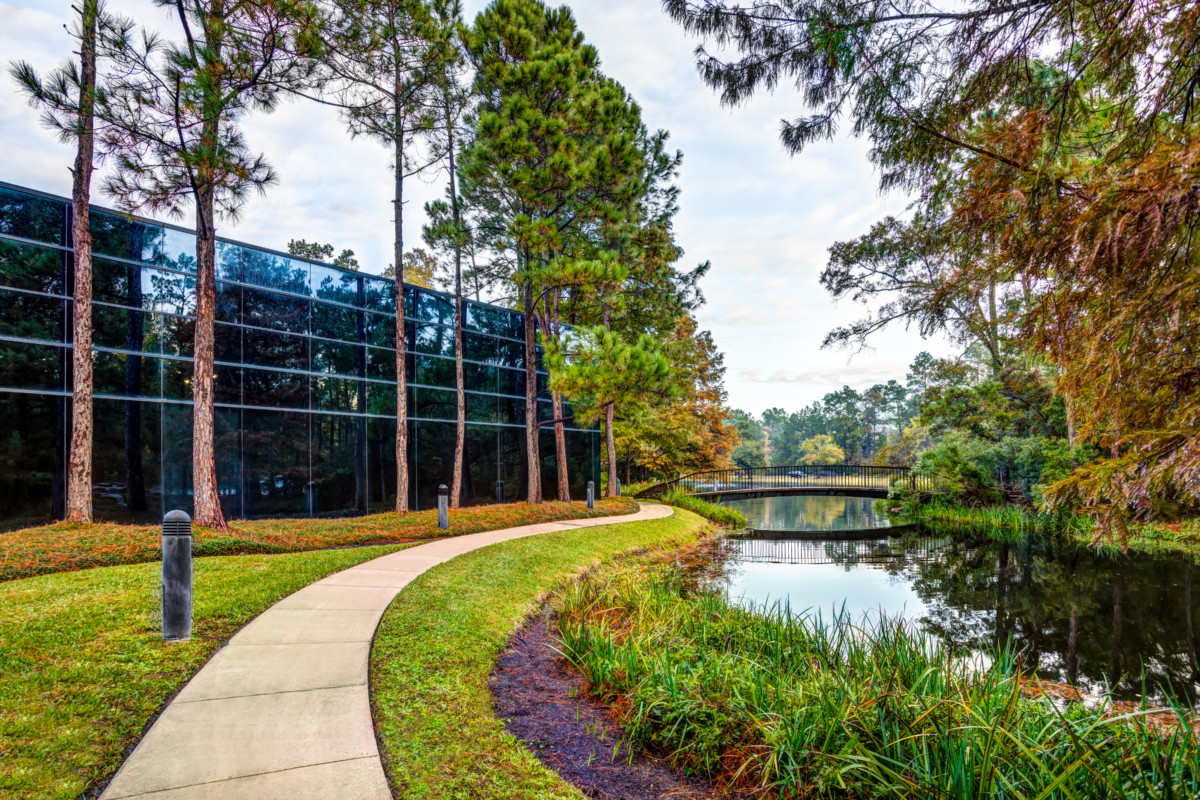 Venture Tech III – Vista – Houston Retail & Office Real Estate